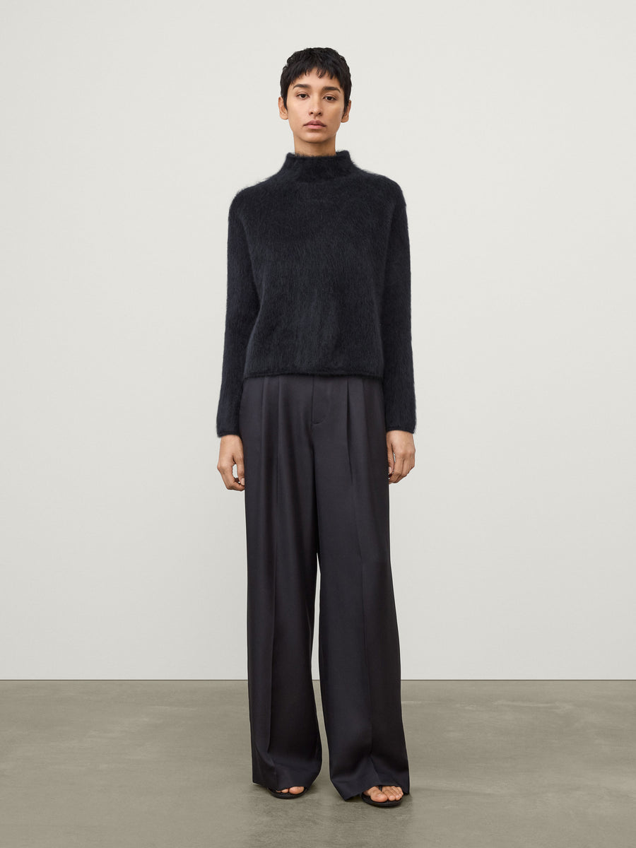 The Sandy Sweater – LISA YANG